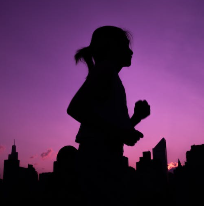 Top Tips for Being Safe When Running in Dark or At Night – Greaves Sports