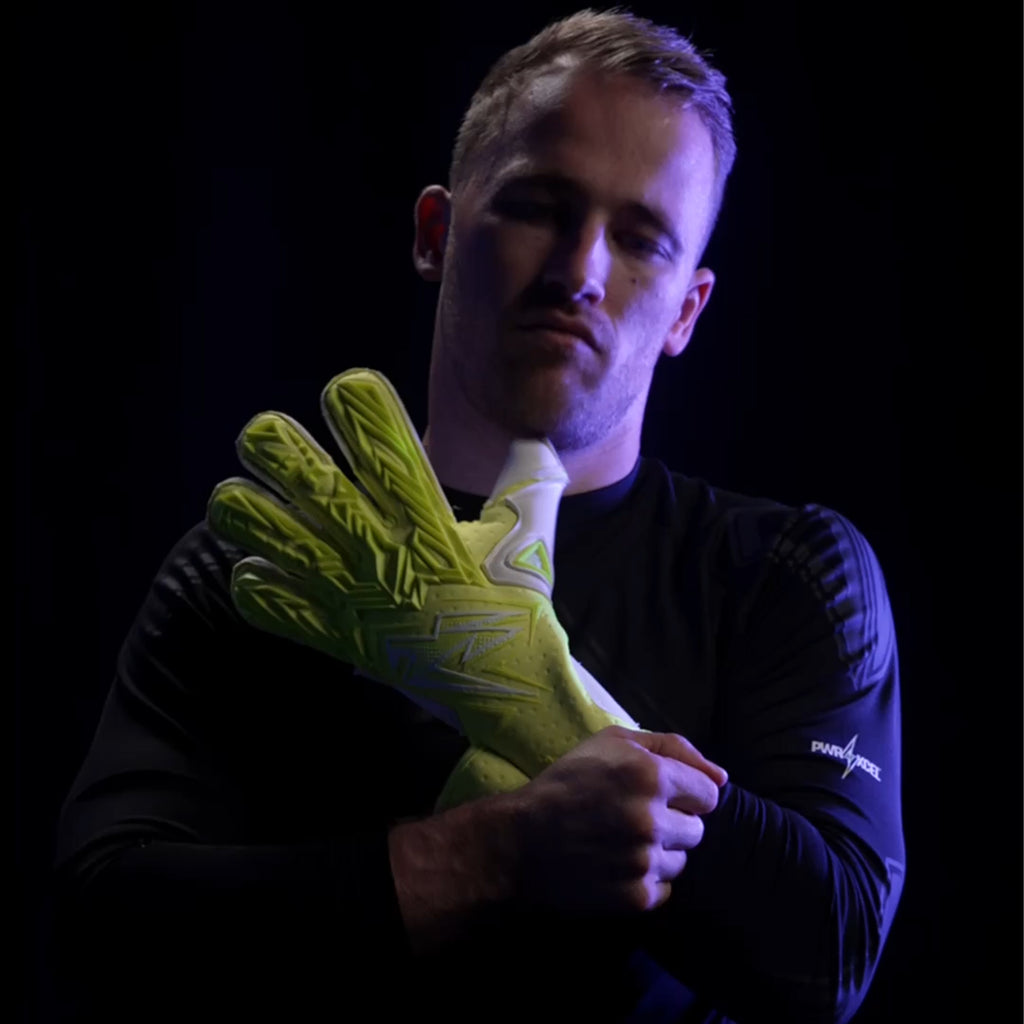 Kaliaaer PWR Pro Highlighter GK Gloves - Yellow – Greaves Sports